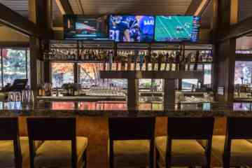 Riverhouse on the Deschutes: Retreat to Nature in Bend, Oregon